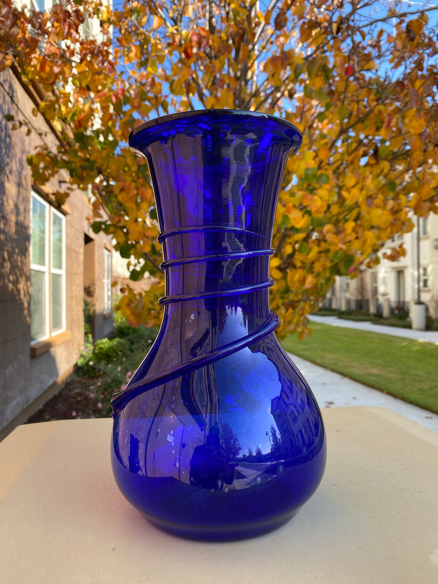 Glass-Blown Cobalt Vases – Lebanese Glass